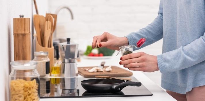 4 ways to lower sodium intake and reduce risk of high blood pressure ...